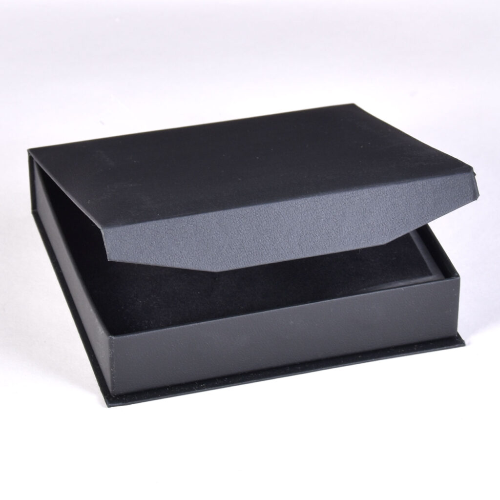 Bliss-2 Mount Box with Flash Drive - Maple Framing